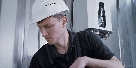 DMF 300|8 (FD) - 5 Axis Milling - DMG MORI Australia and New Zealand